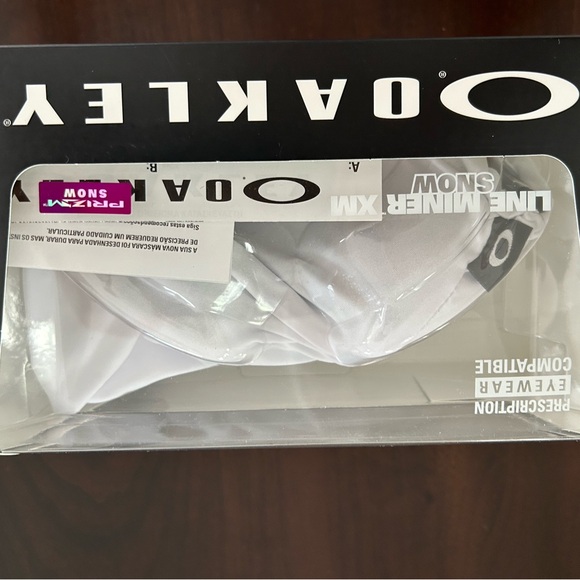 Oakley | Other | New With Tags Oakley Line Miner Xm Snow Goggle Prizm ...